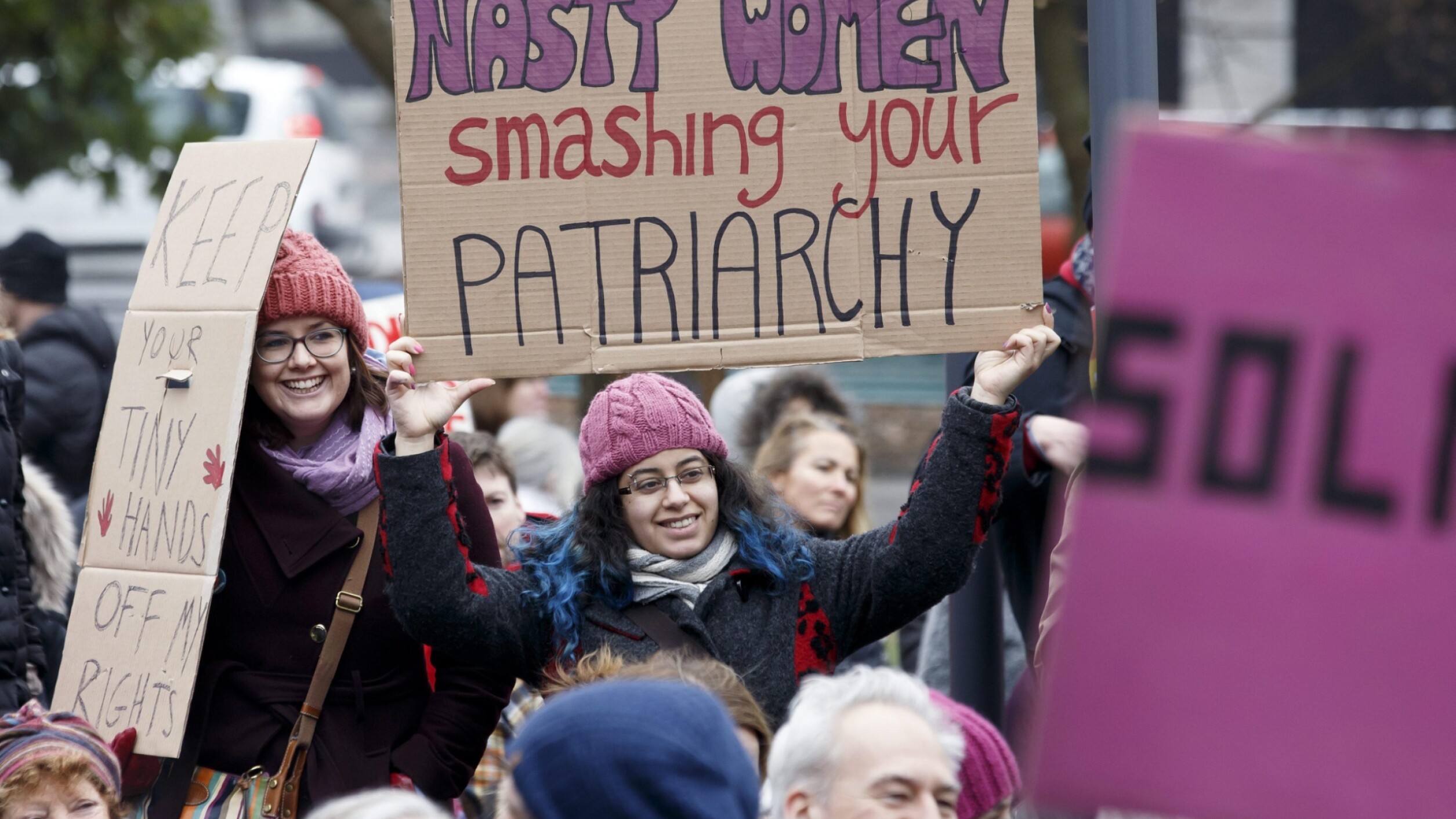 BILLEDER Kvinder verden over går i protestmarch mod Trump | Udland | DR