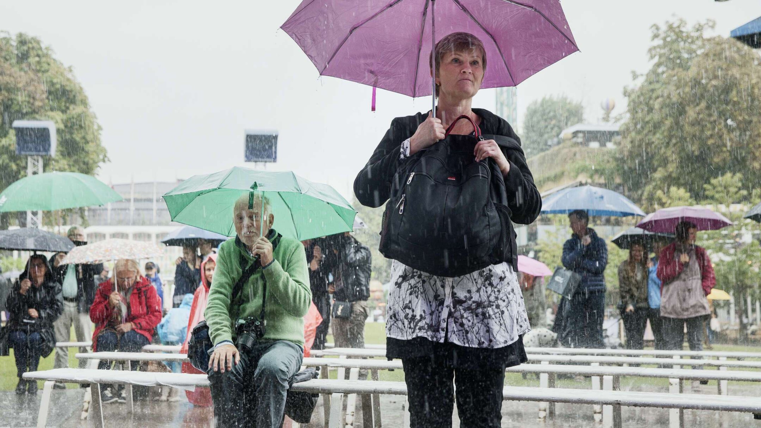 Regn og 18 grader er i høj kurs: Turister valfarter til Danmark | Penge ...