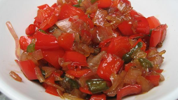 Brændt salsa - opskrift | Nak & Æd | Mad | DR