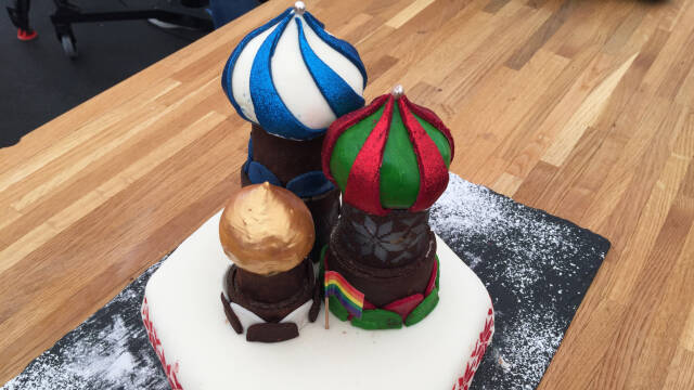 Klassisk othellolaglage - opskrift | Den store bagedyst | Mad | DR