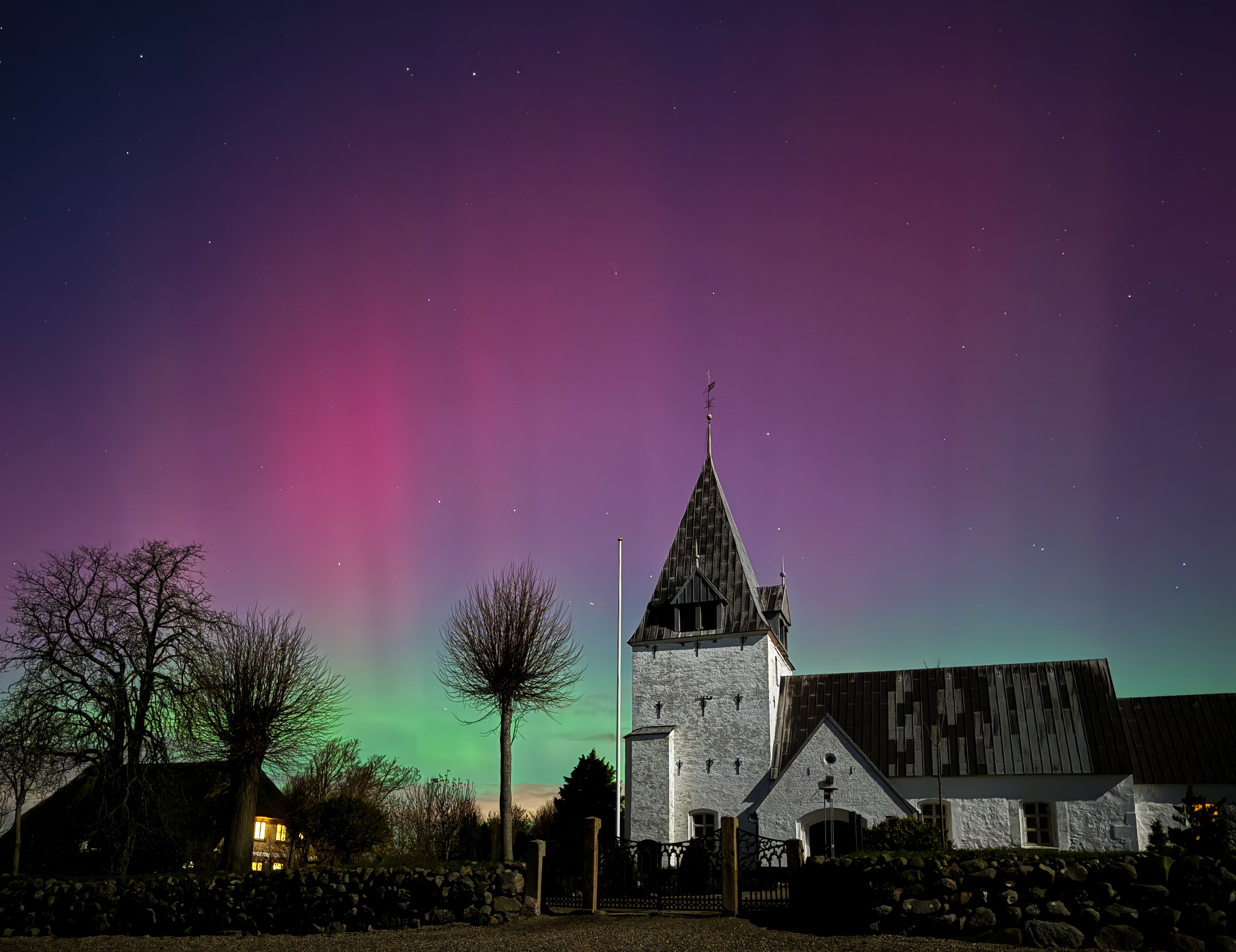 Danskerne knipsede løs: Se de flotte billeder af nordlys over Danmark ...