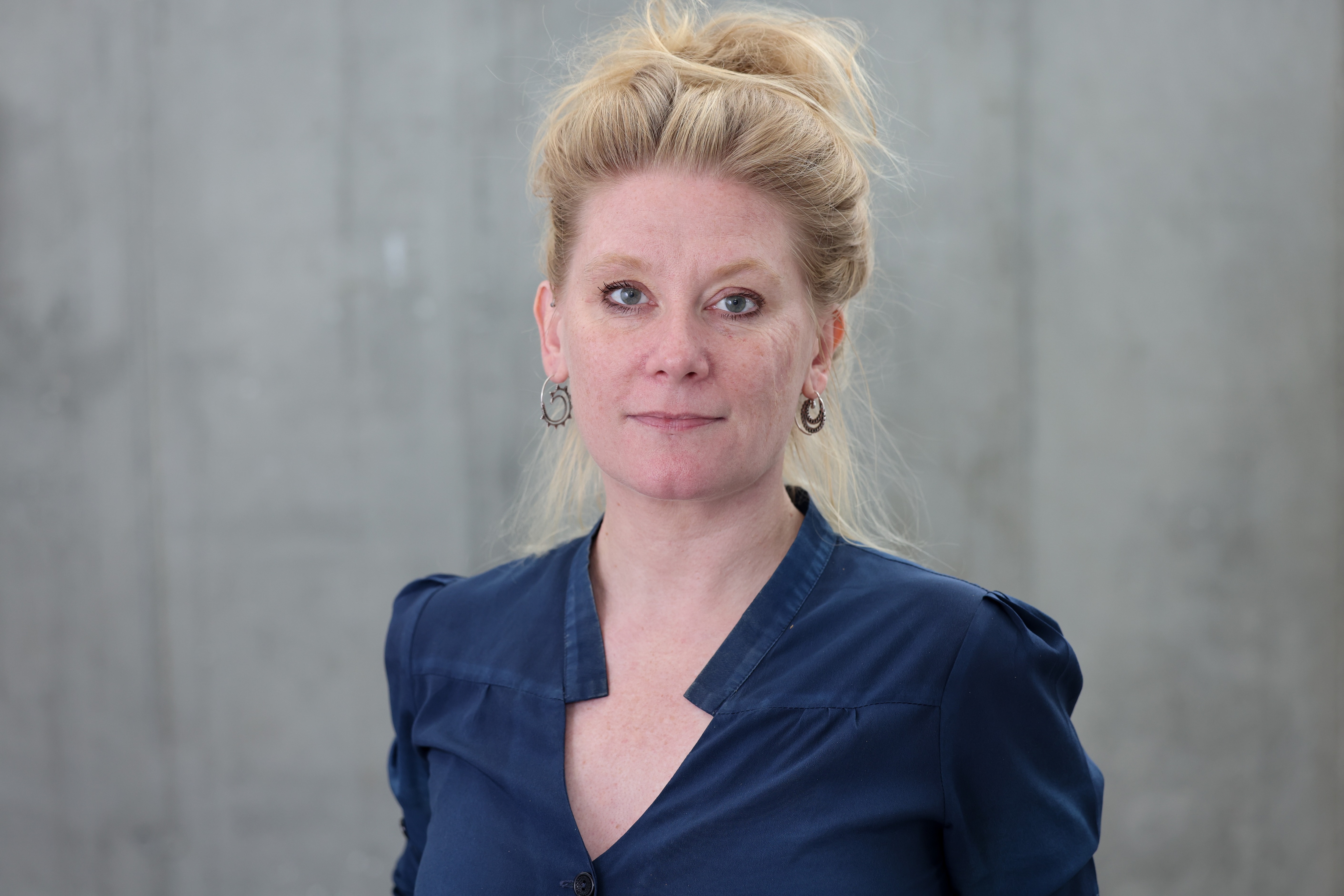 Bevæbnede bander overfaldt Mahmoud og stjal hans mel | Udland | DR