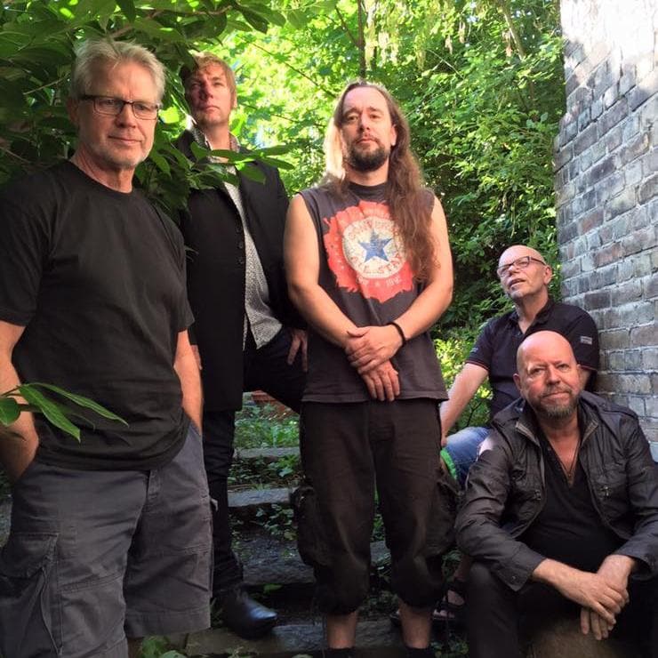 Syrerock-bandet Polyfeen genforenet efter 40 år | Sjælland | DR