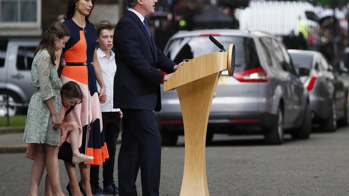 David Cameron siger farvel: Det har ikke været en nem rejse | Udland | DR