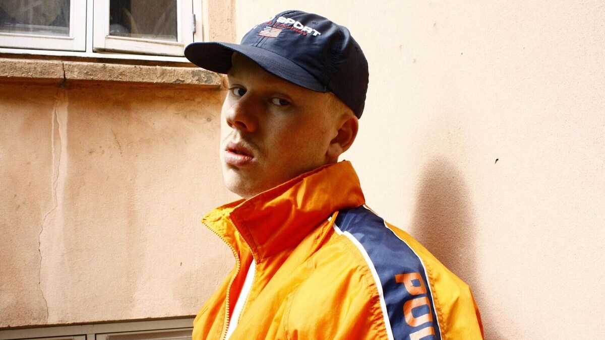 Anmelderrost rapper: Dansk hip hop sidder fast musikalsk | Musik | DR