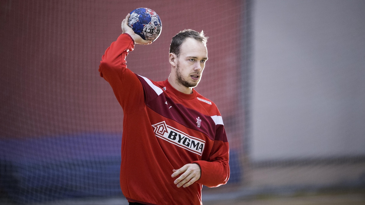 Henrik Toft nyder tilværelsen i storklubben PSG | VM herrer | DR