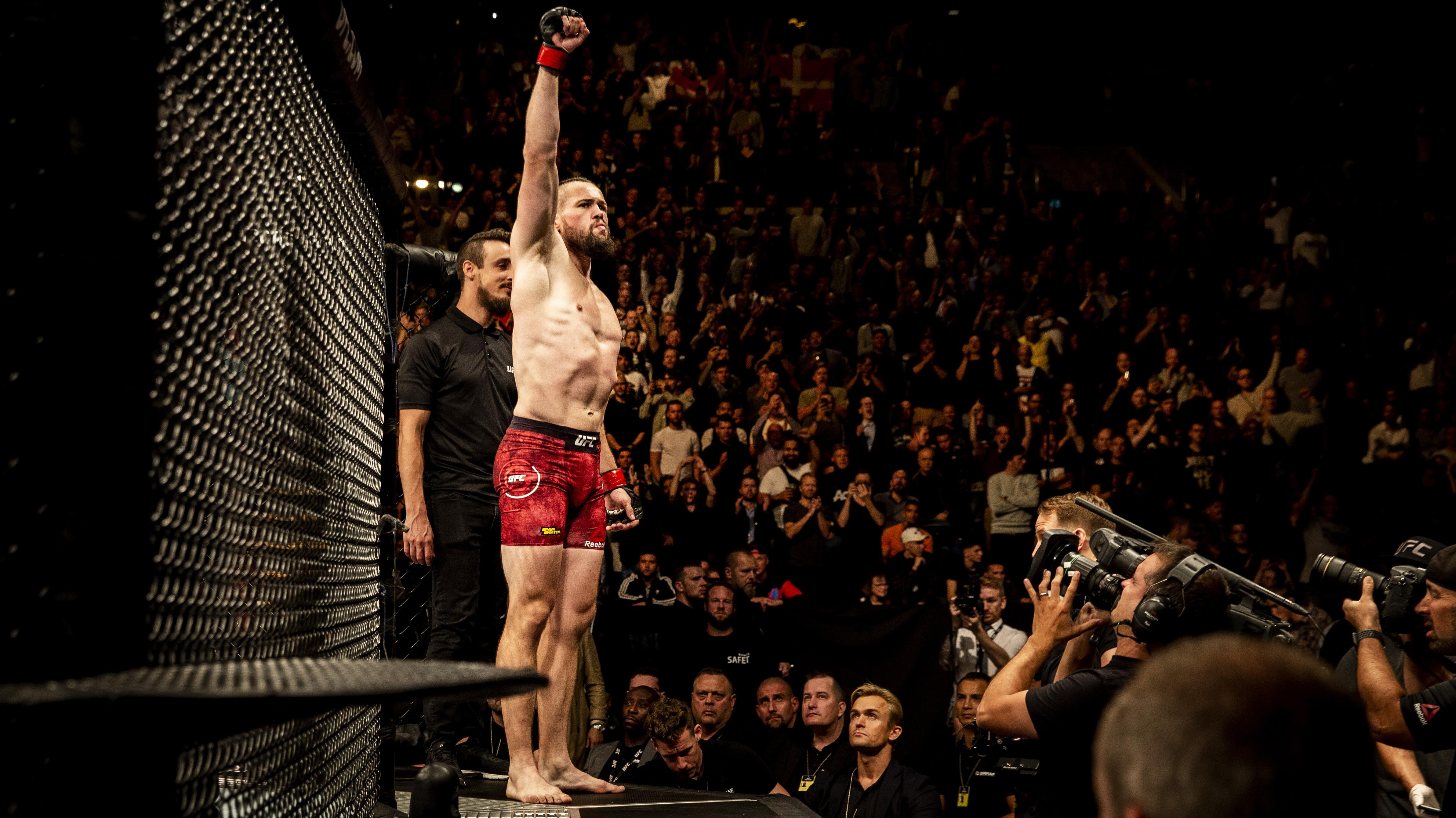 Dansk MMA-kæmper lander ny kamp i UFC | Sport | DR