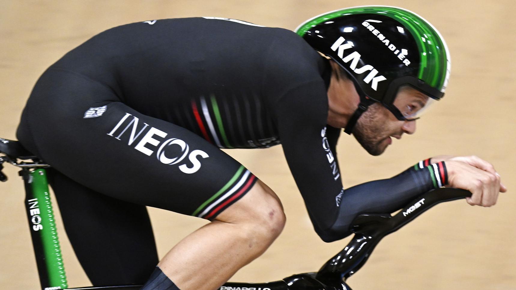 Italiensk tempokonge cykler sig til legendarisk timerekord | Kort sport ...