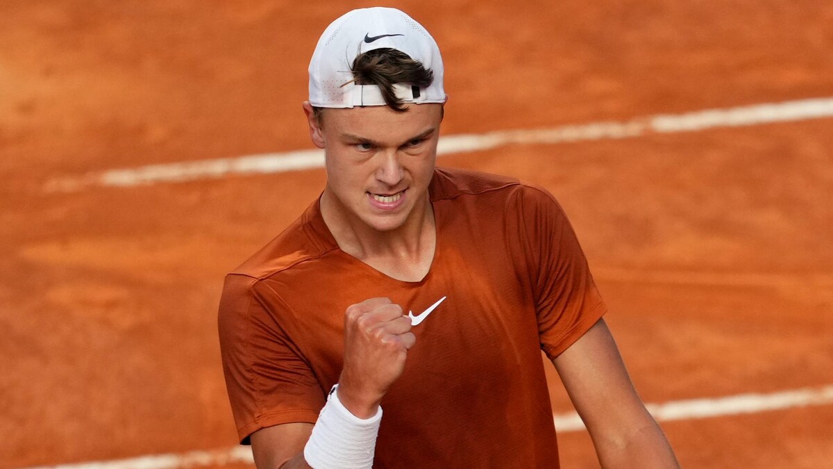 Overlegen Holger Rune kommer godt fra land i stor italiensk turnering | Tennis | DR