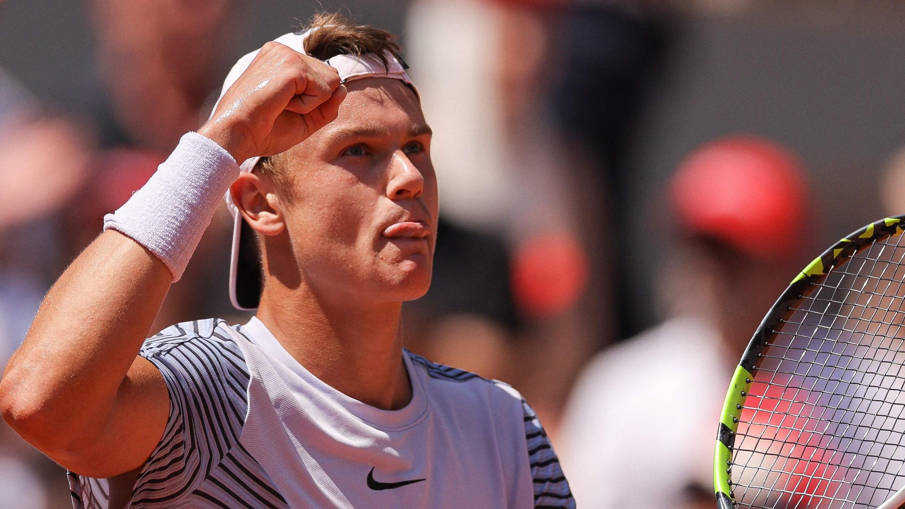 Ubesværet Holger Rune videre til ottendedelsfinalen i French Open | Tennis | DR