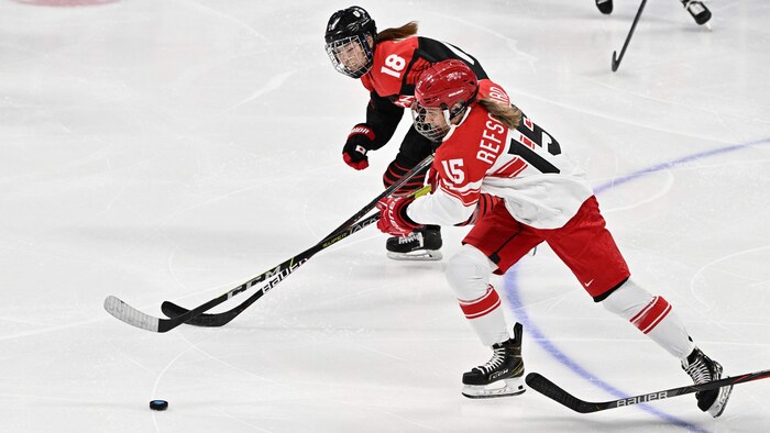 Danske ishockey-kvinder holder sig i live ved VM med sejr over Kina | Kort sport | DR