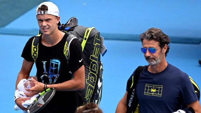 Holger Rune stopper samarbejdet med fransk træner - igen | Kort sport | DR