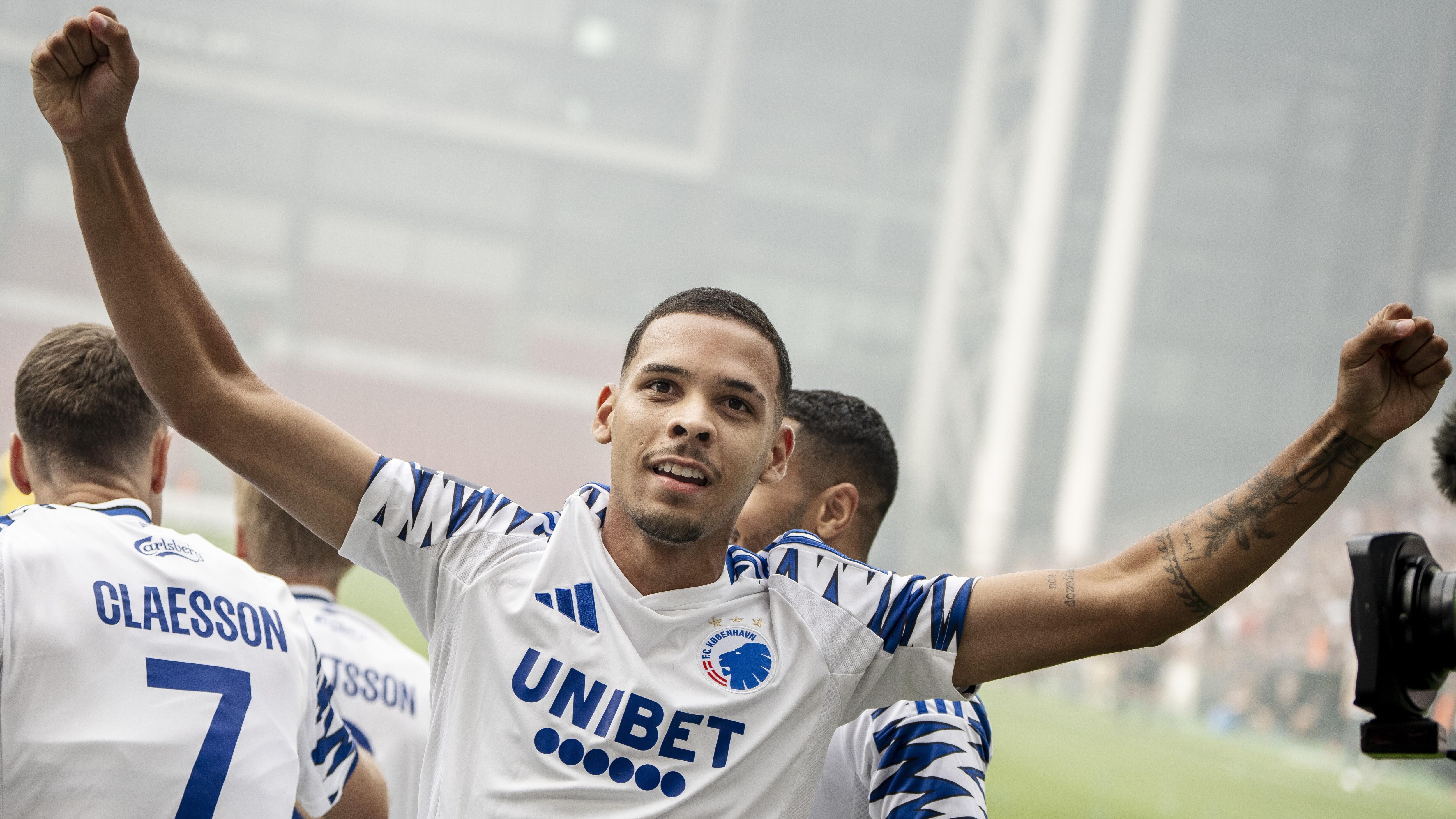 Ny målfest i Aarhus og derby-drama i Parken: Se rundens Superliga-mål ...