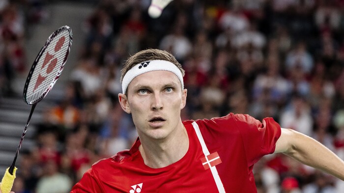 Axelsen fortsætter vild dominans og spiller sig i endnu en finale ...