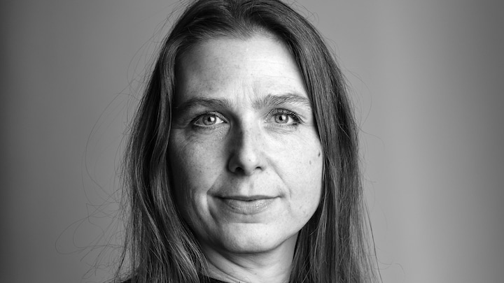 Forfatter Malene Sølvsten er død | Nyheder | DR