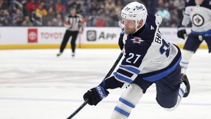 Dansk stjerne scorer hattrick i NHL | Kort sport | DR