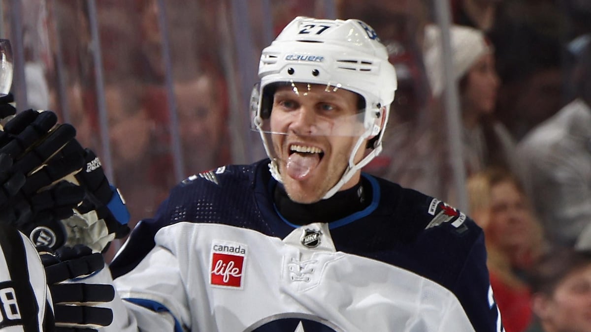 Ehlers overtager dansk NHL-rekord: 'Det er et meget stolt øjeblik for mig' | Ishockey | DR