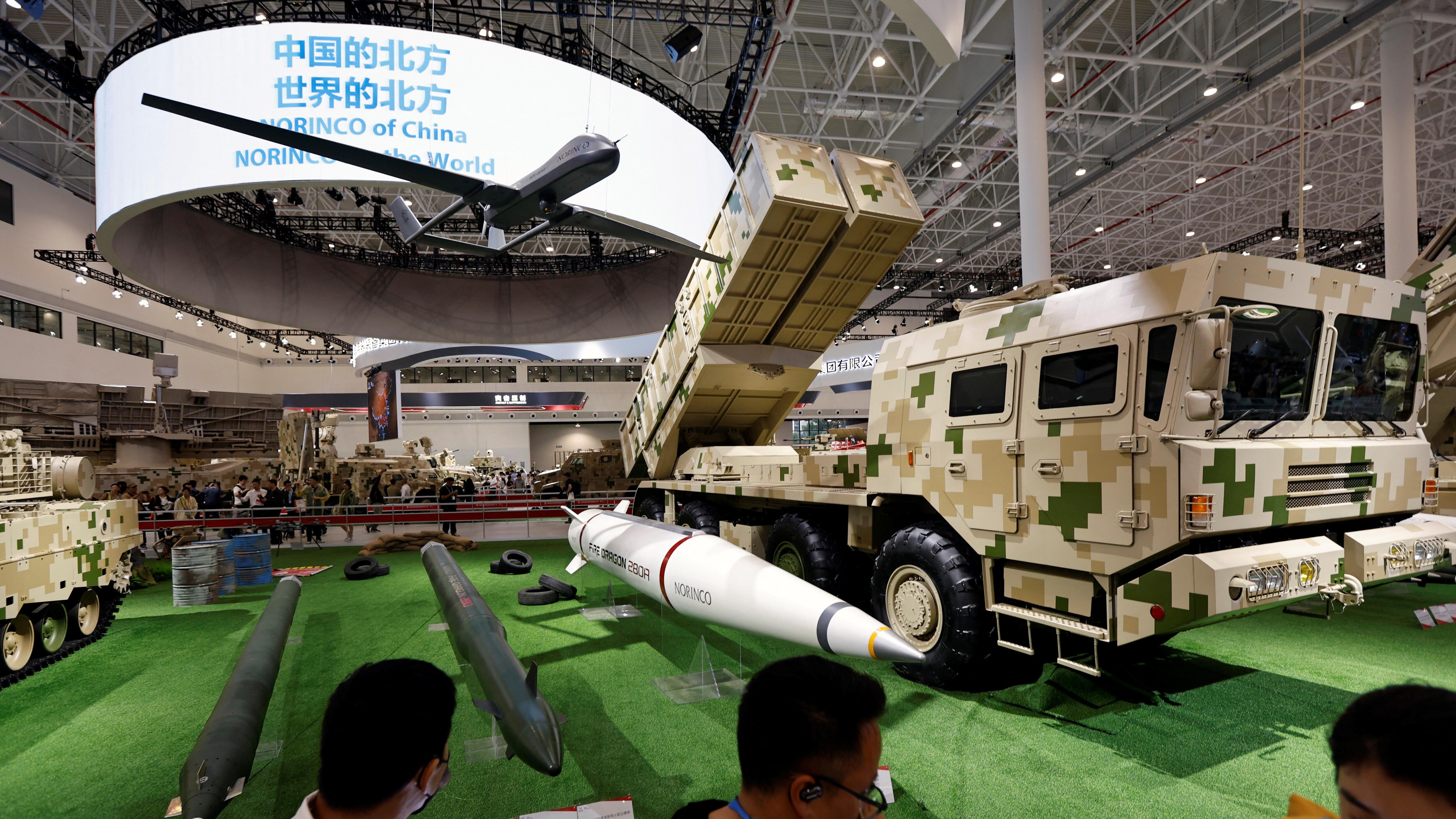 Kina har præsenteret nye robot-ulve | Udland | DR