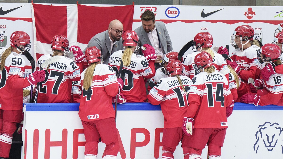 OL-billetten glippede for ishockeylandsholdet: 'Sur, skuffet og trist' | Ishockey | DR