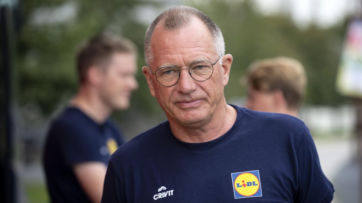 Trods historisk Danmark Rundt tænker Kim Andersen mere på færgeafgange ...