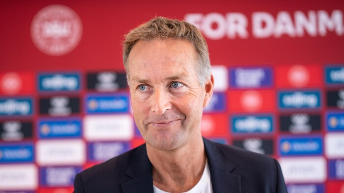 Kasper Hjulmand har afvist flere trænertilbud | Kort sport | DR