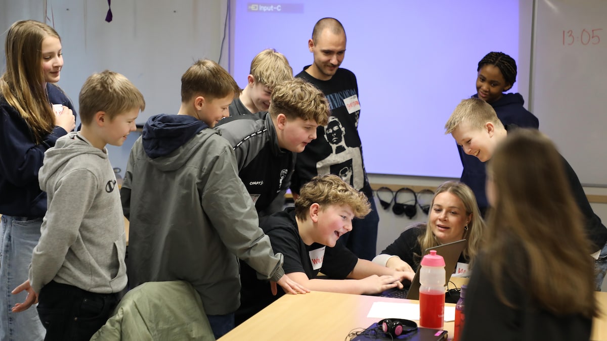 Fra klasselokale til manuskriptrum: 6. klasse i Glejbjerg skriver nyt ...