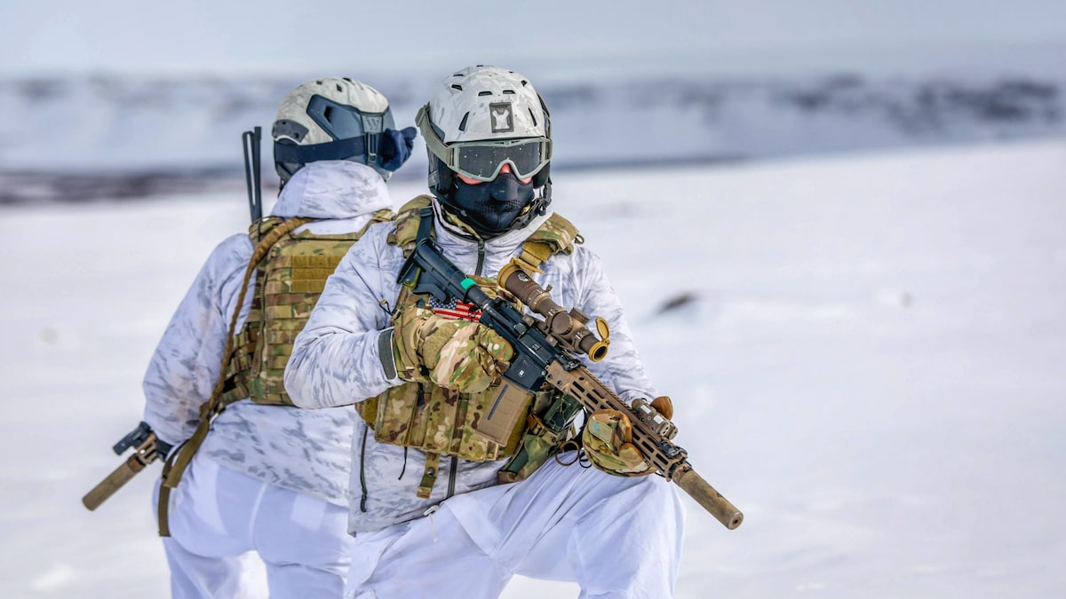 'Vi er fortsat meget, meget langt fra, at amerikanske tropper marcherer ...