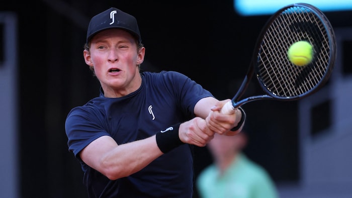 Elmer Møller er én sejr fra grand slam-debut | Kort sport | DR