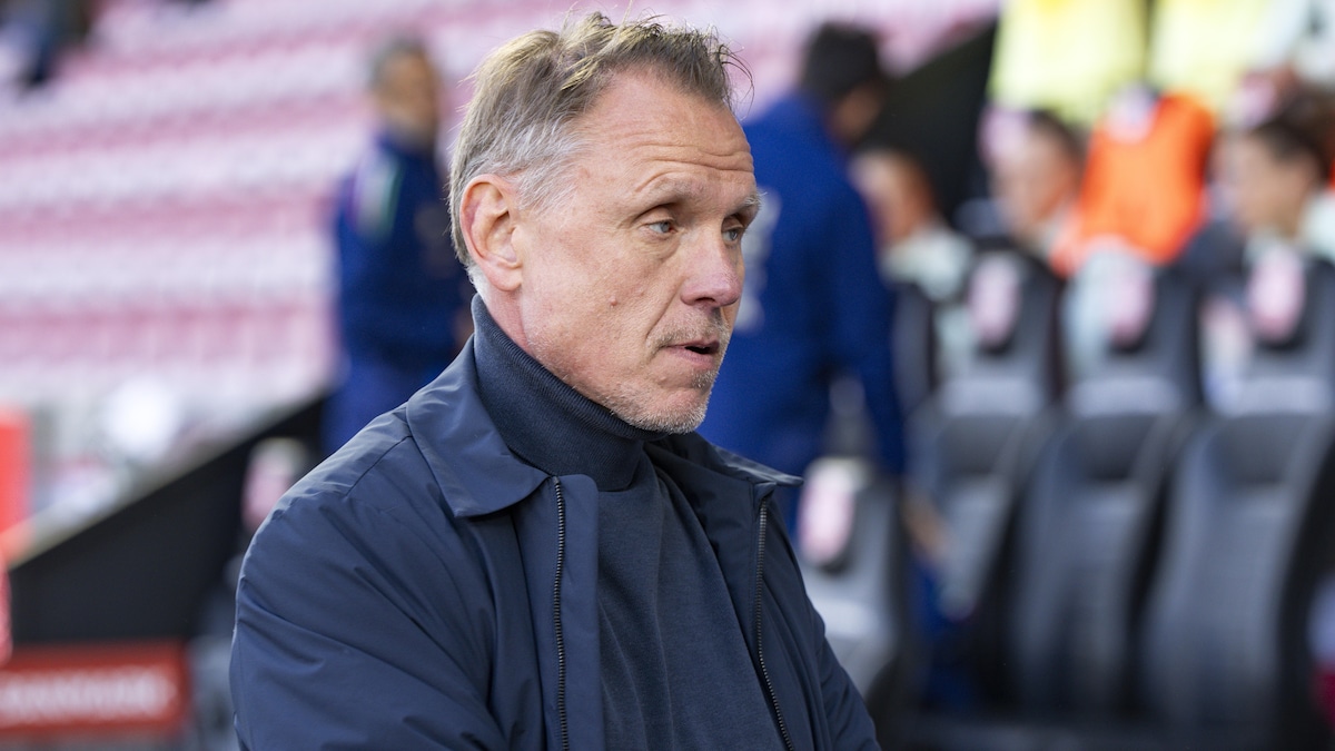 Kvindelandsholdet skal have ny landstræner efter sommerens EM-slutrunde | Kvindelandsholdet | DR