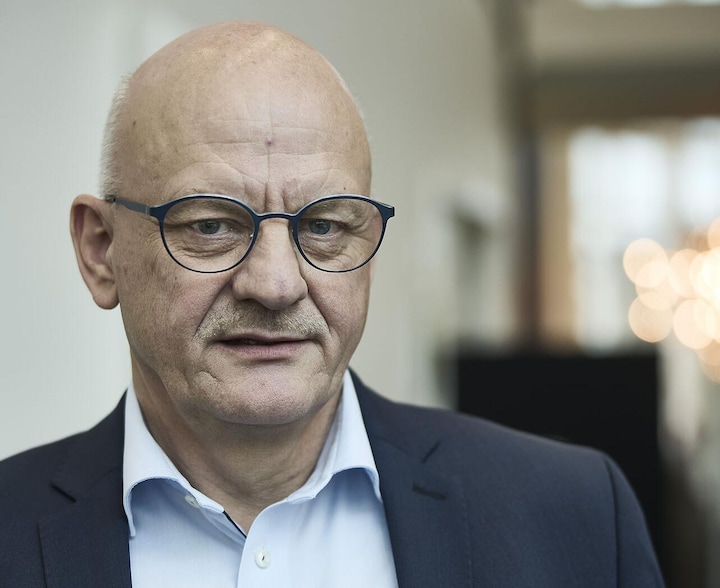 Vagn Hansen stopper som direktør i Sparekassen Danmark | Nyheder | DR
