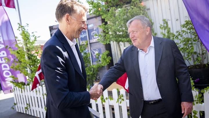 Fik Jon Stephensen også tilbudt penge for at opgive Folketinget? Nej ...