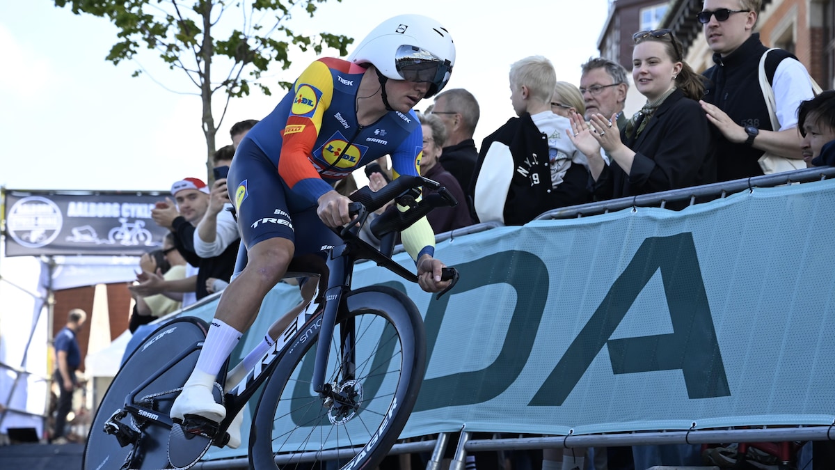 Mads Pedersen vinder DM i enkeltstart: 'Fedt, at kunne sætte det på cv'et' | Cykling | DR