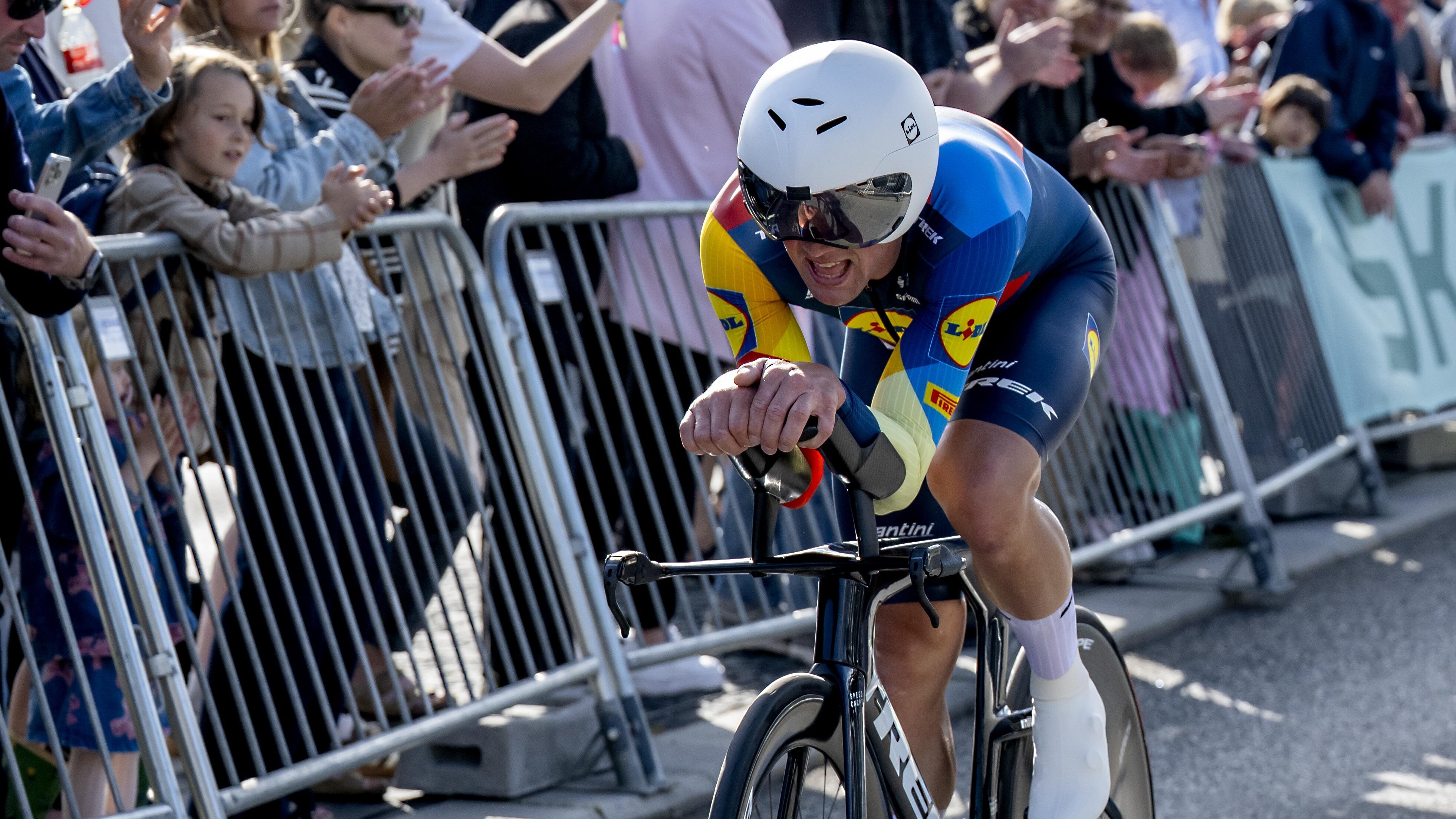 Mads P er lettet efter kollision med ung fan: 'Glad for, der ikke er ...