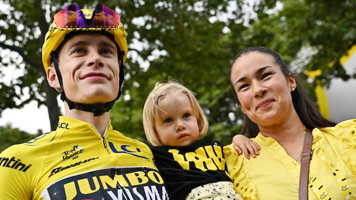 Vingegaards hustru vækker opsigt med kritik af holdet: 'Timingen er ...