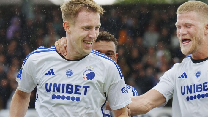 Vejle Boldklub lejer tidligere FCK-spiller | Kort sport | DR