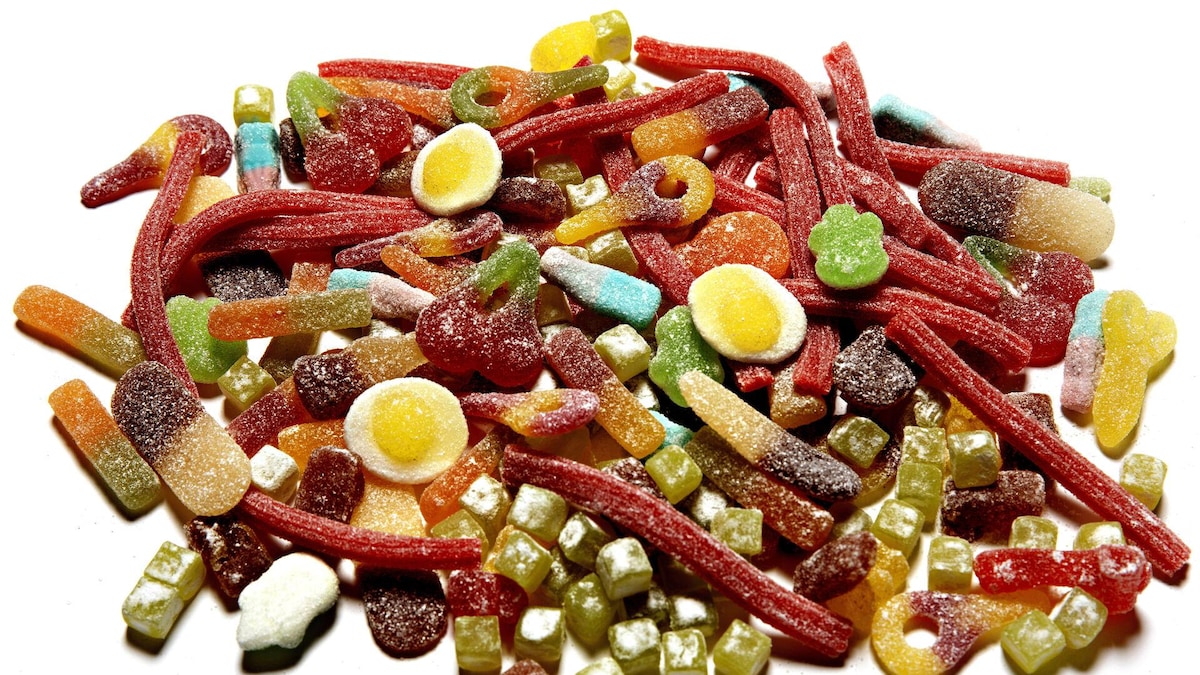 Spiser du surt slik? Tæt på at være ligesom eddike eller citronsaft for ...