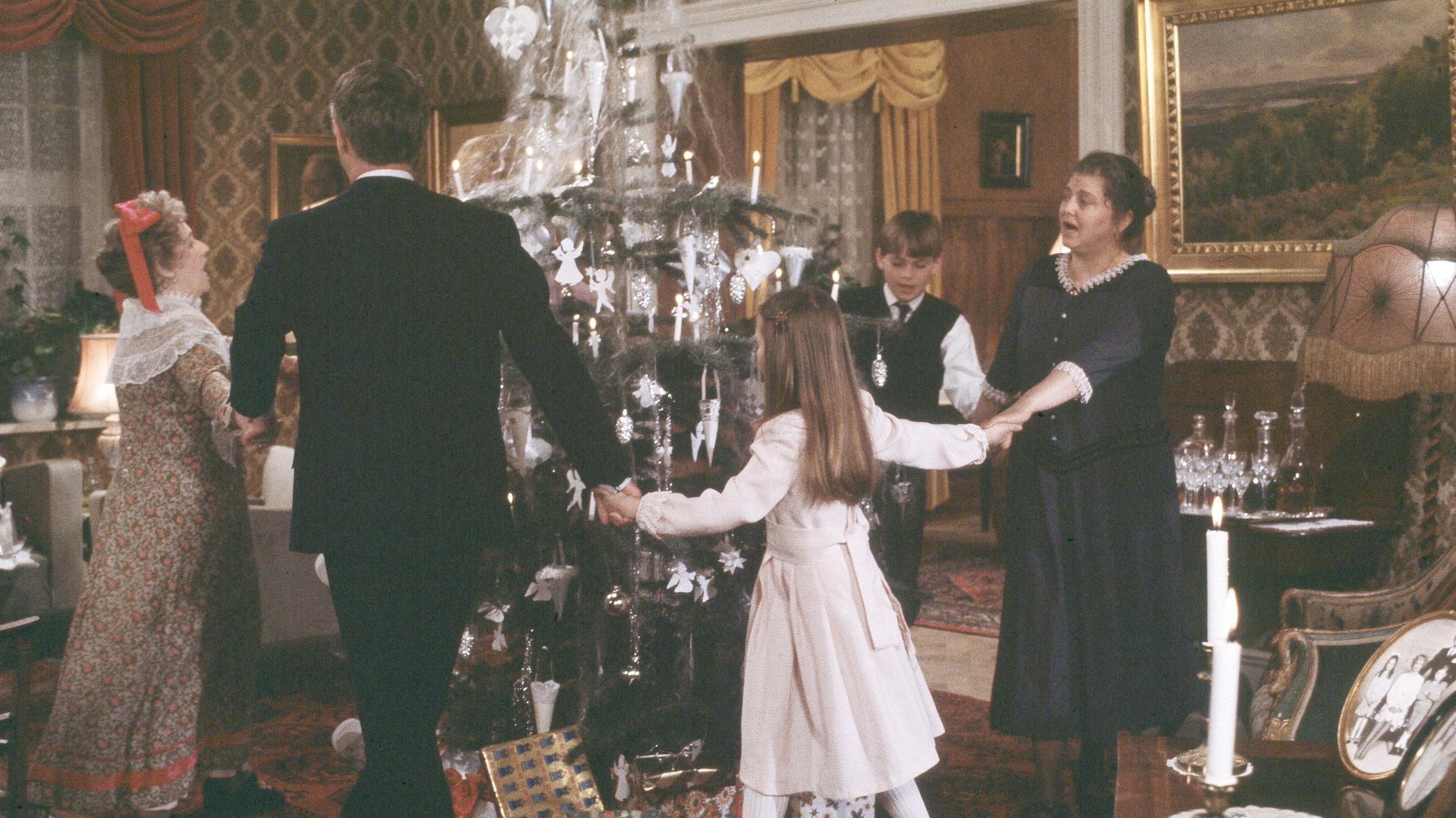 24 afsnit på 24 dage: En del bruger 'Matador' som julekalender | Gensyn | DR