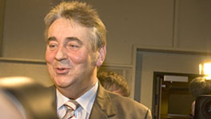 Joensen melder klart ud om VK-støtte | Nyheder | DR