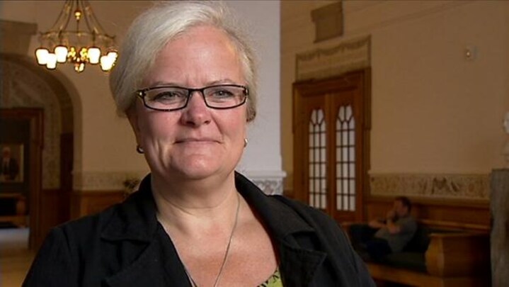 DF vil tage farligt sukker op med regeringen | Politik | DR