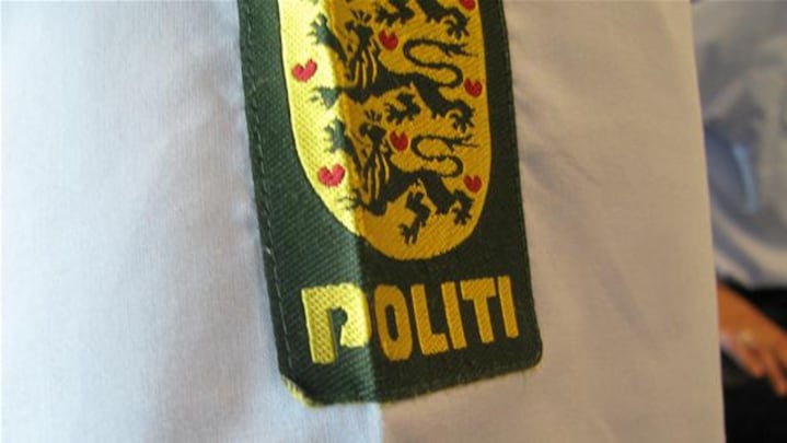 Løftet pegefinger til betjente | Fyn | DR