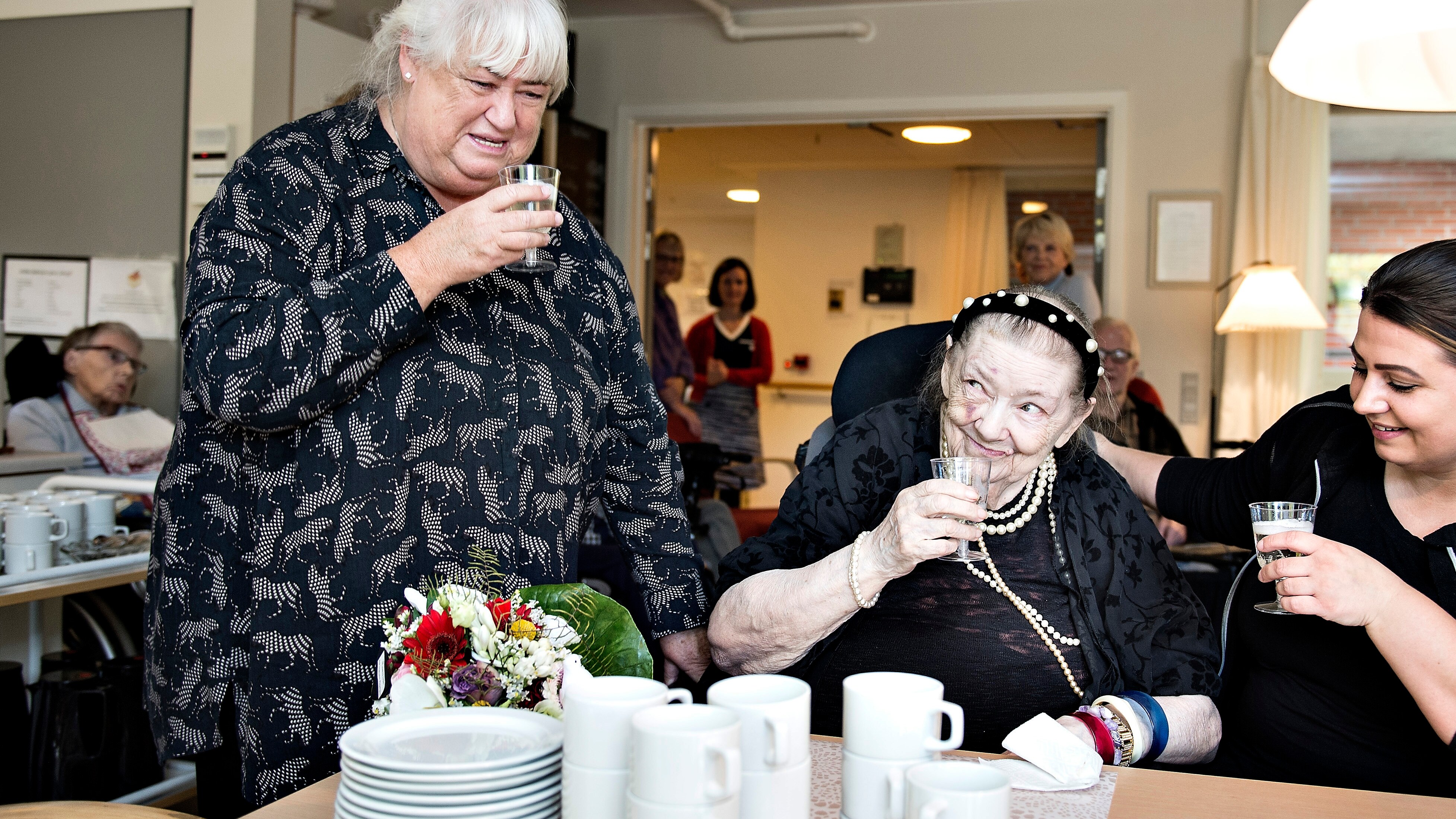 DF: Thyra Frank skal til at bestille noget - ellers fyrer vi hende som ...