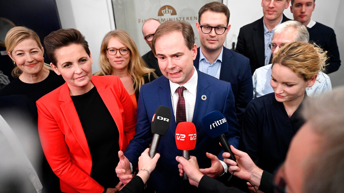 Et flertal i Folketinget har vedtaget finansloven | Ligetil | DR