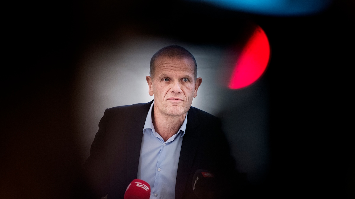 Lars Findsen undrer sig over timing i tiltale - juraprofessor bakker ...