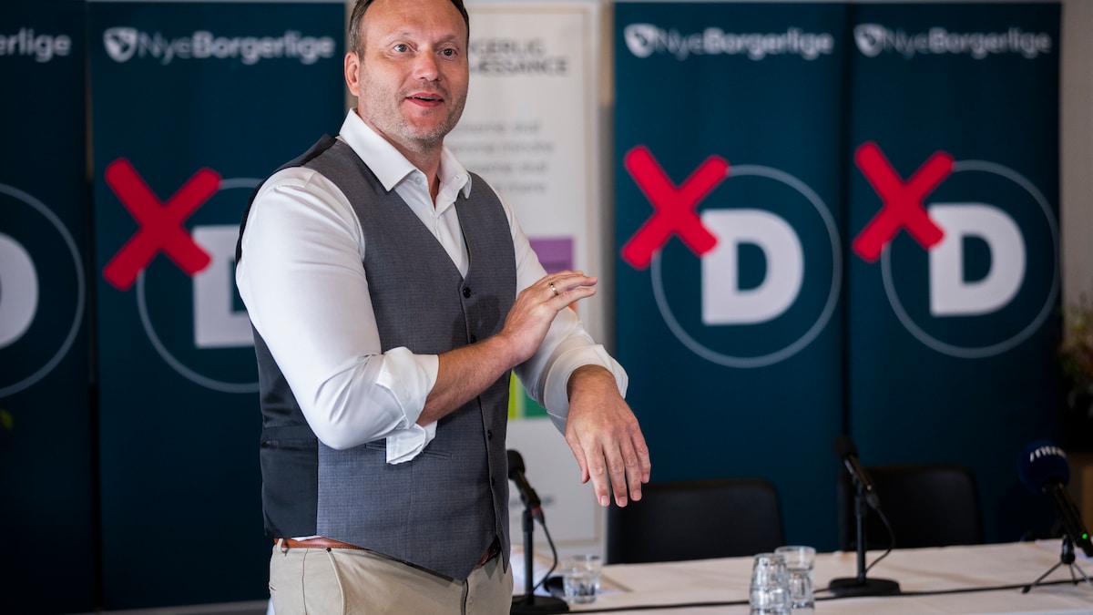 Nye Borgerliges ukronede Facebook-konge overtager roret: 'Han har svært ...
