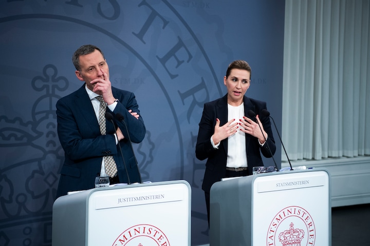Afgørende oplysninger om slettede sms'er i Statsministeriet forsvandt i ...