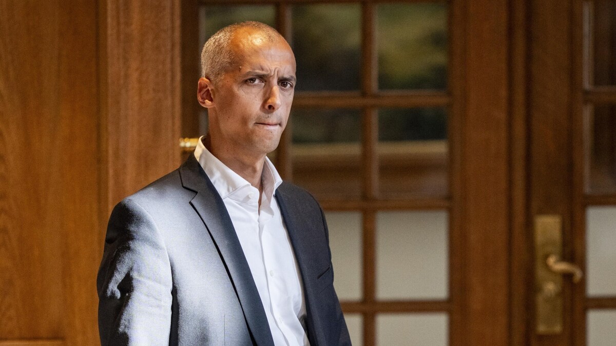 Minister beder skolebørn om hjælp | Ligetil på tegnsprog | DR