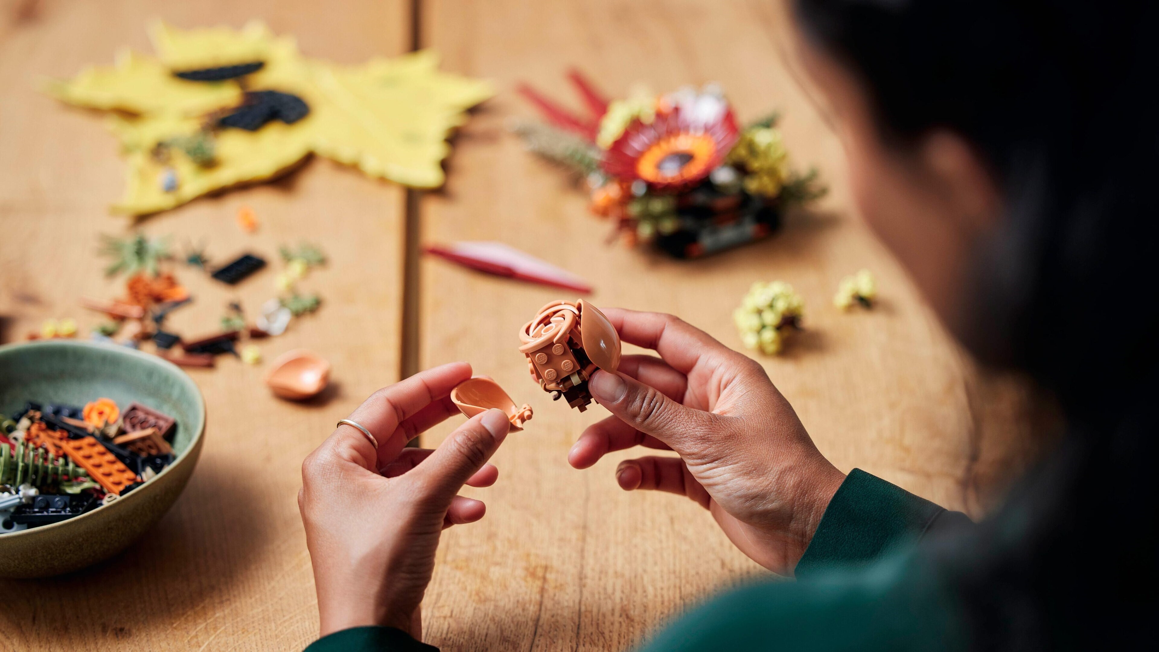 'Kidults' bygger Lego og ser superheltefilm: 'Legen er en måde at tage ...