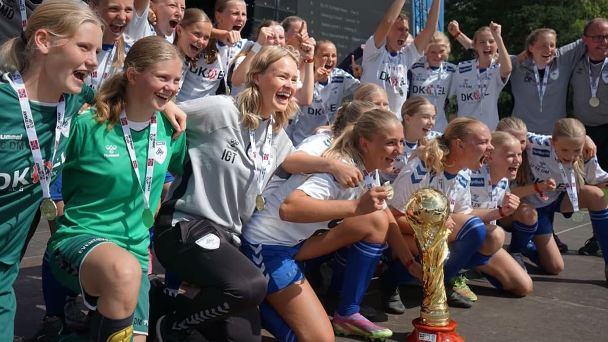 Trænertalentet var større end fodboldevnerne, og nu har Iben skrevet ...