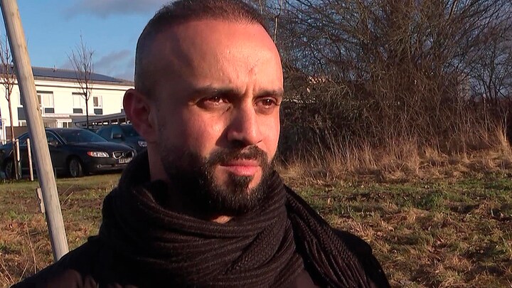 Saddam sad i spisesalen, da skudsalverne lød på svensk skole: 'Jeg fik ...