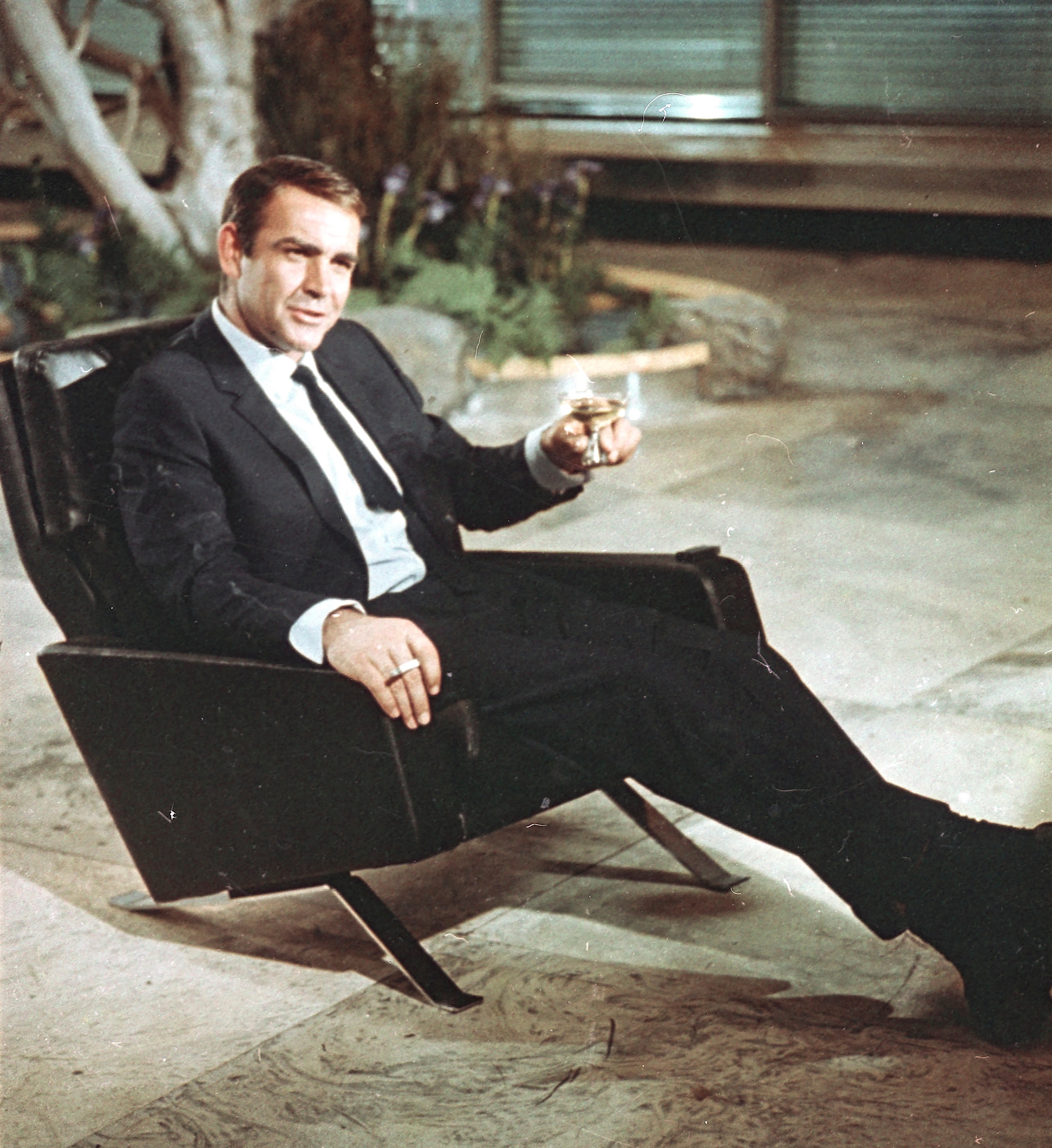 Østrigsk rigmand vil have fat i James Bond – men dansk ekspert spår ham ...